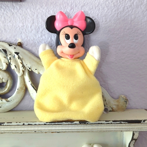 Disney | Toys | 991 Vintage Small Minnie Mouse | Poshmark